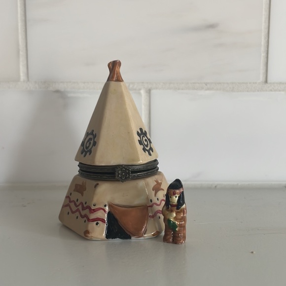 Other | Native American Figurine And Teepee Box | Poshmark